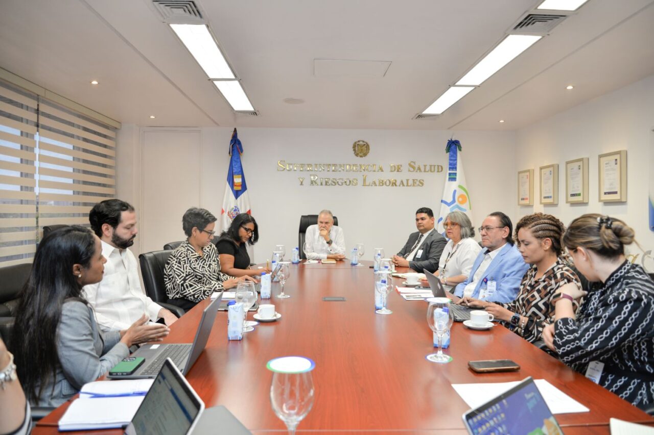 SISALRIL y Siuben gestionan metodología para obtener datos faciliten ...