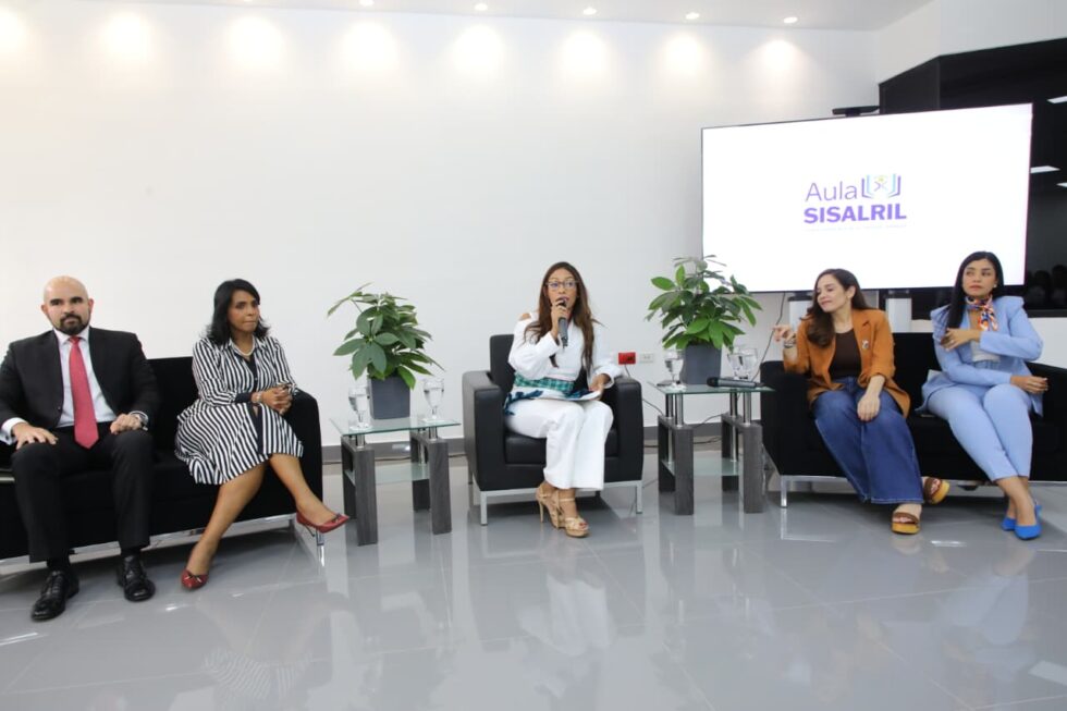 Aula SISALRIL: el nuevo espacio académico para fortalecer conocimientos ...